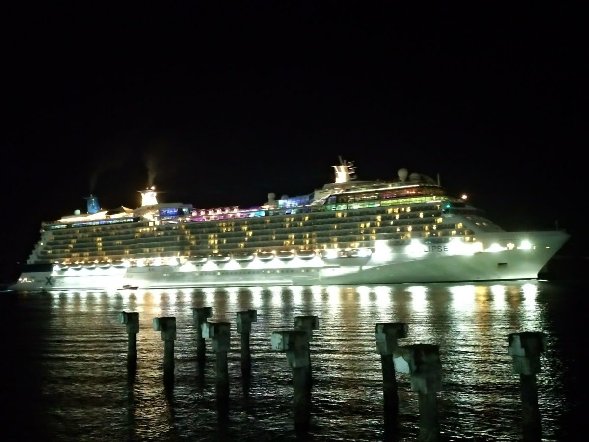 Celebrity Eclipse realiza última escala em Santos - Portal WorldCruises.com