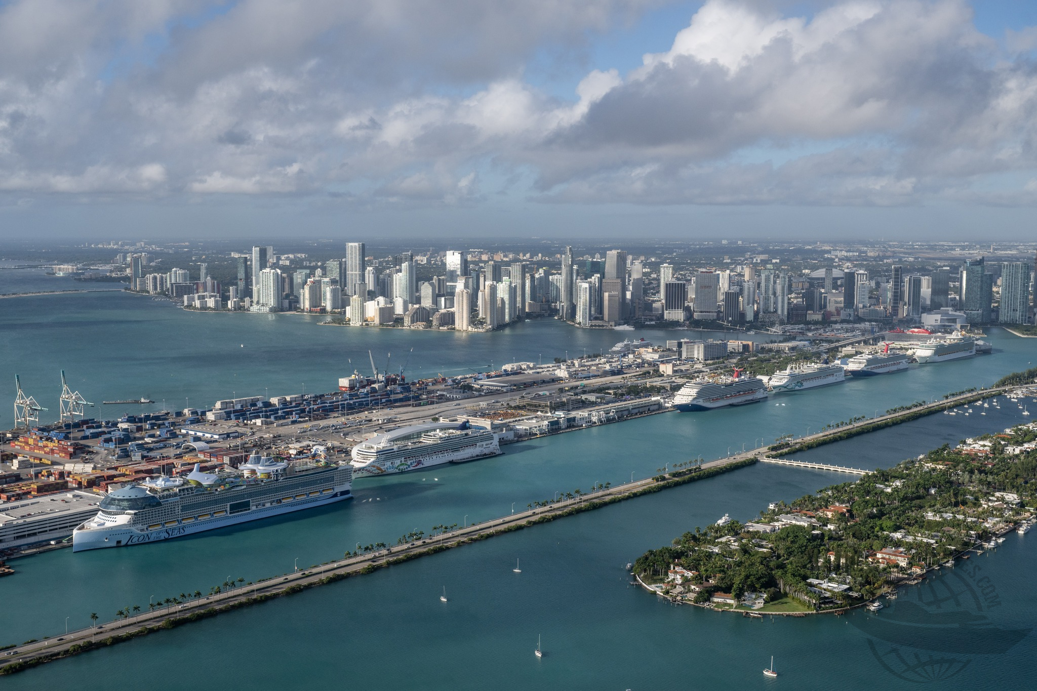 Porto bate recorde com dez navios de cruzeiro atracados simultaneamente ...